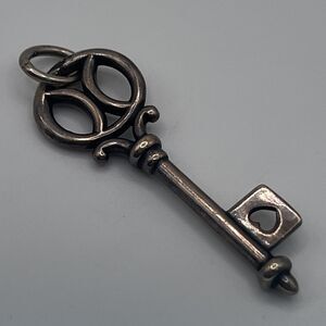 James Avery | Jewelry | James Avery Retired Silver Key Of Devotion ...